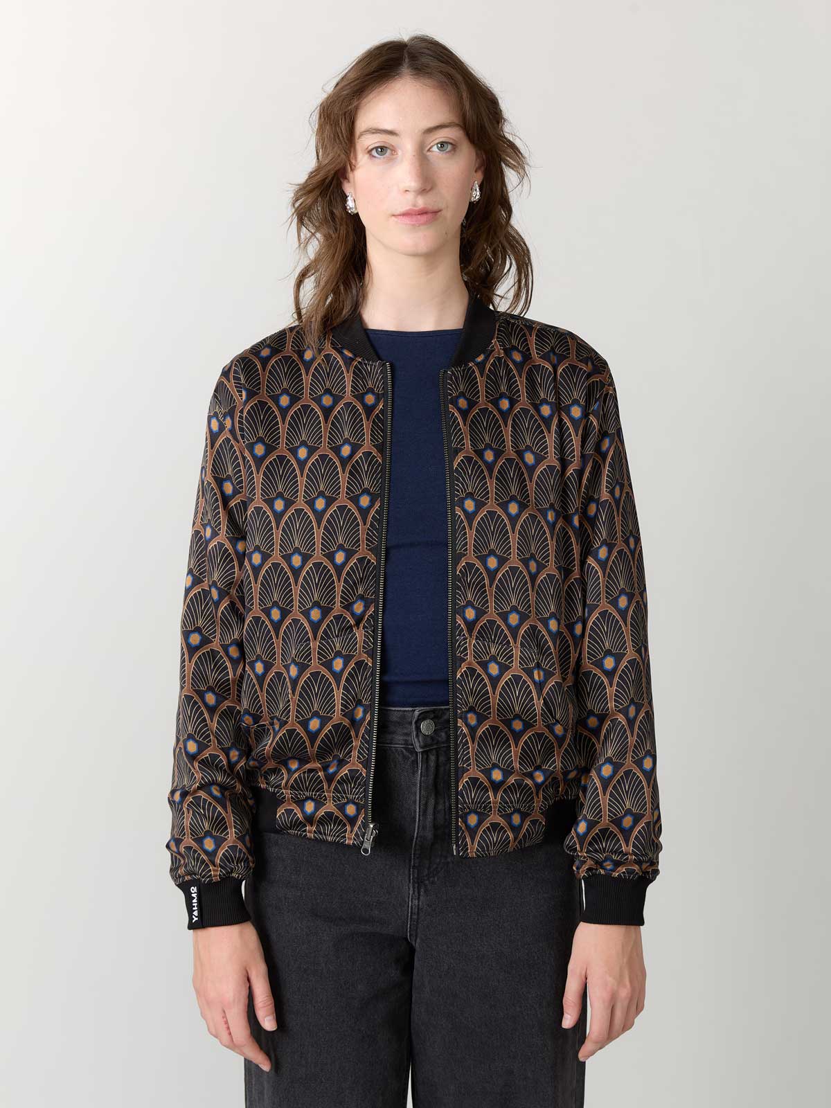 Jackets Women - Yahmo